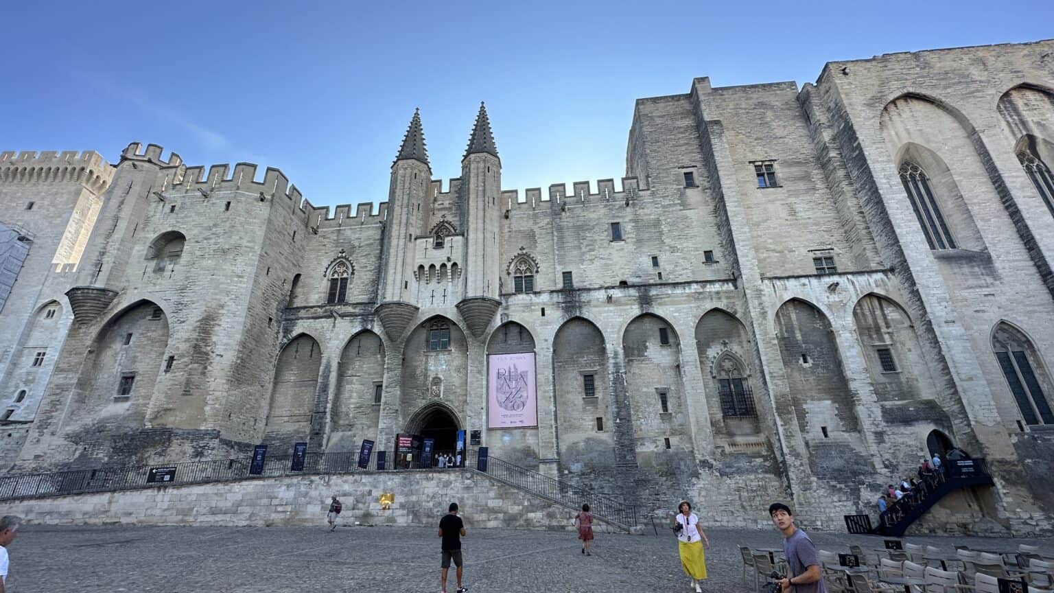 Things to do in Avignon: 15 Amazing Sights To See In 2025